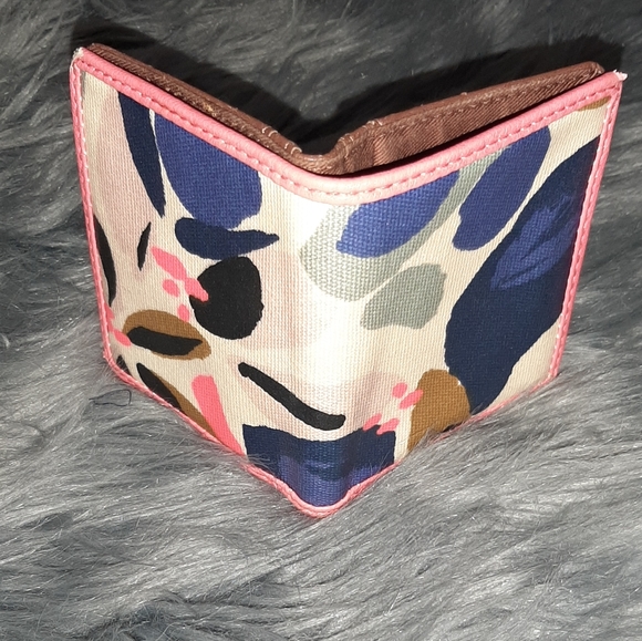 Fossil | Bags | Fossil Small Wallet | Poshmark
